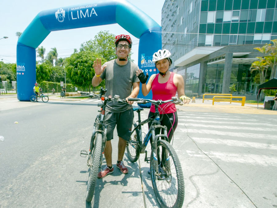 65 parejas participaron del concurso amor sobre ruedas - El Men
