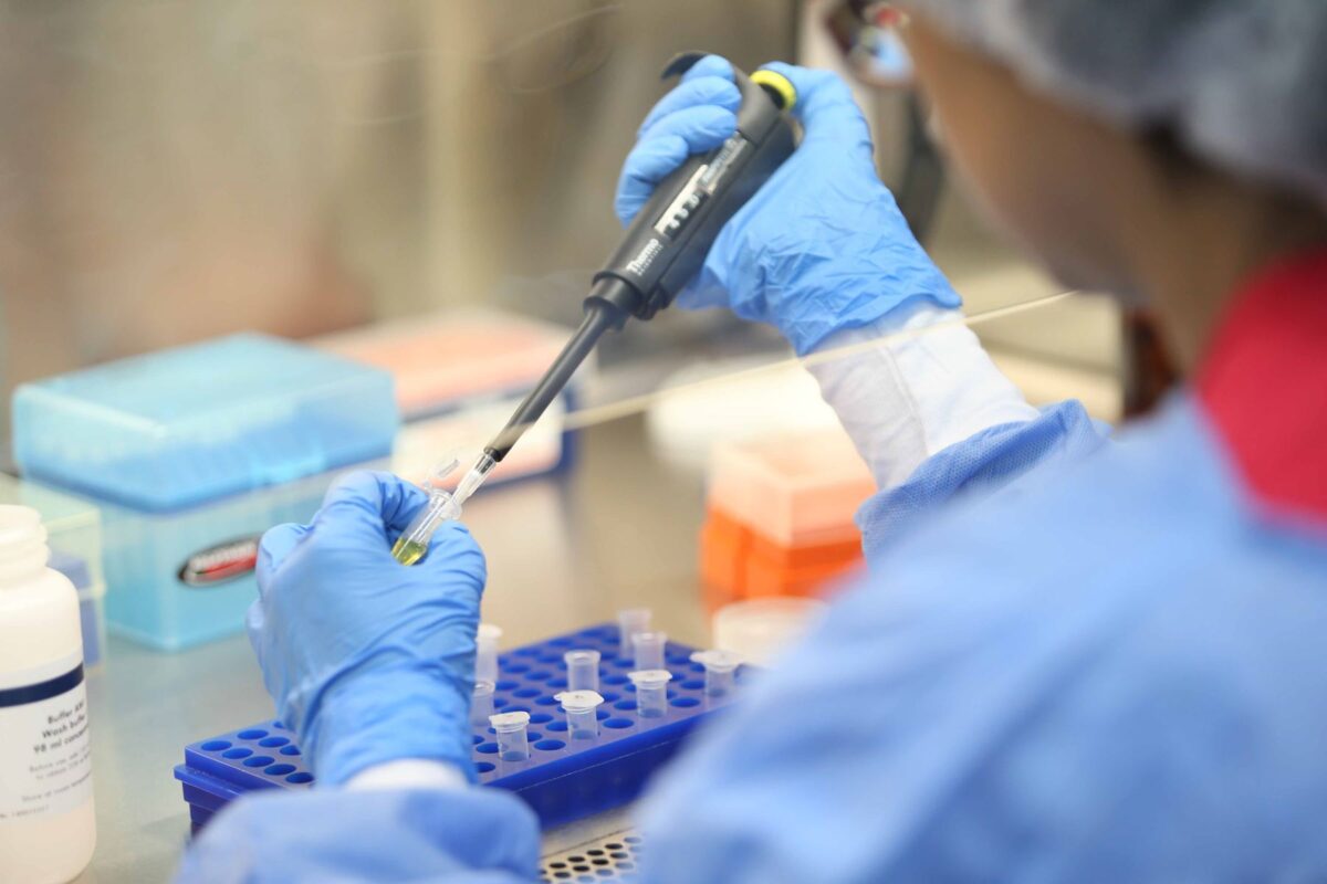 Contagio del coronavirus: por qué dar positivo no siempre significa ...