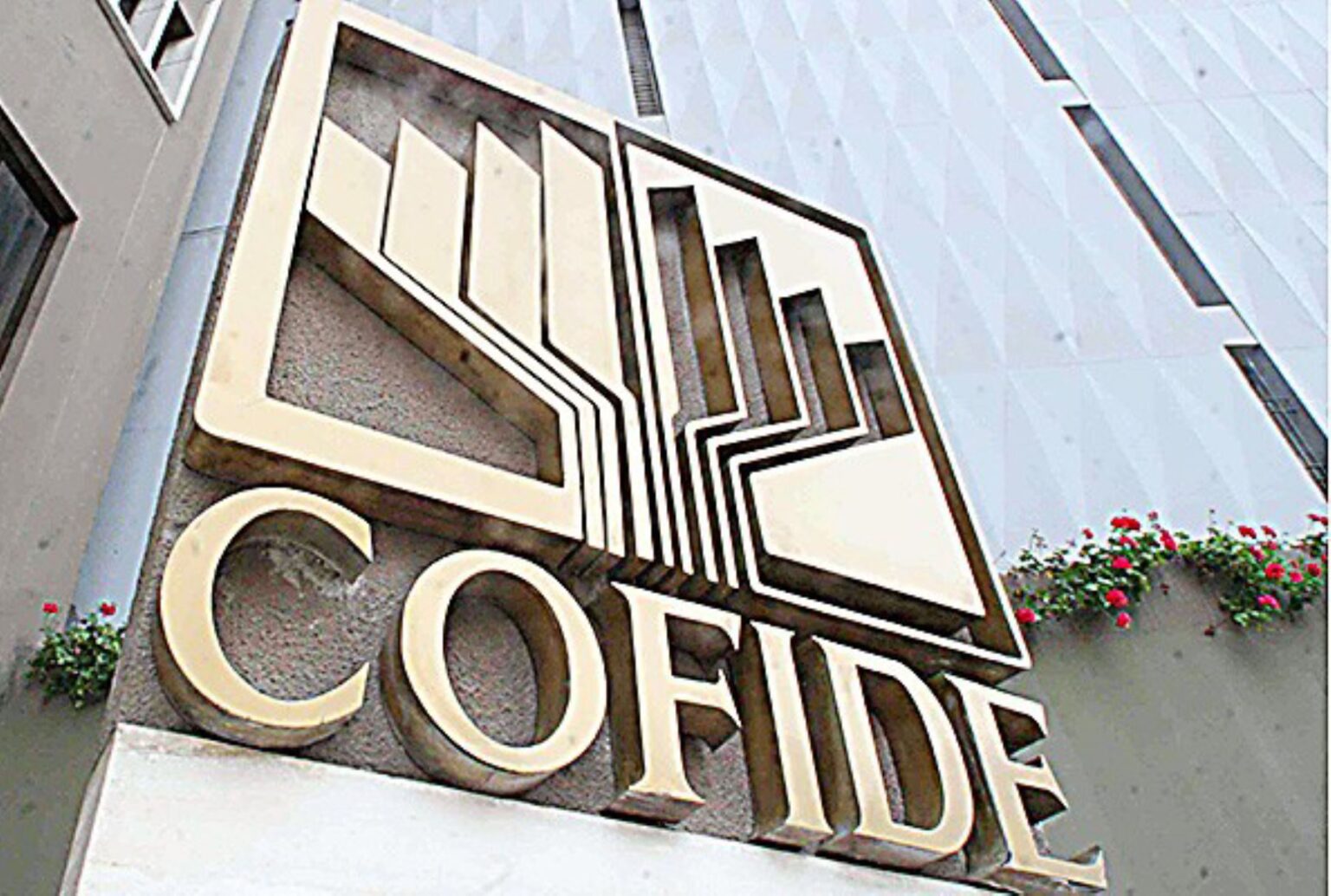 Cofide colocó más de S/ 54 millones a tasas atractivas - El Men