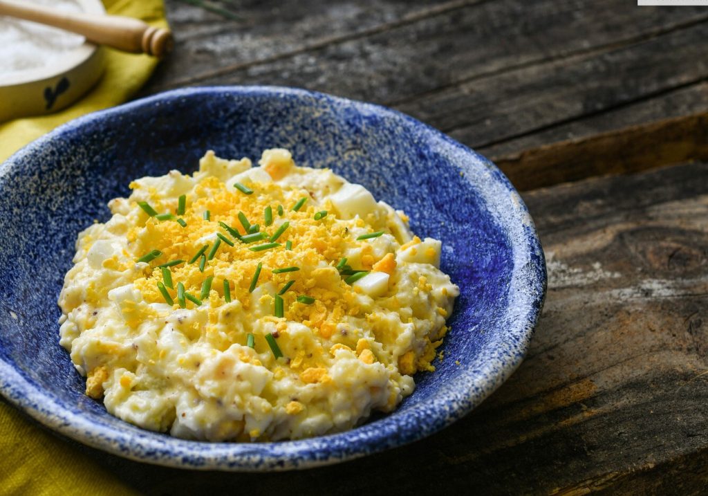 Papas con mayonesa y mostaza - El Men