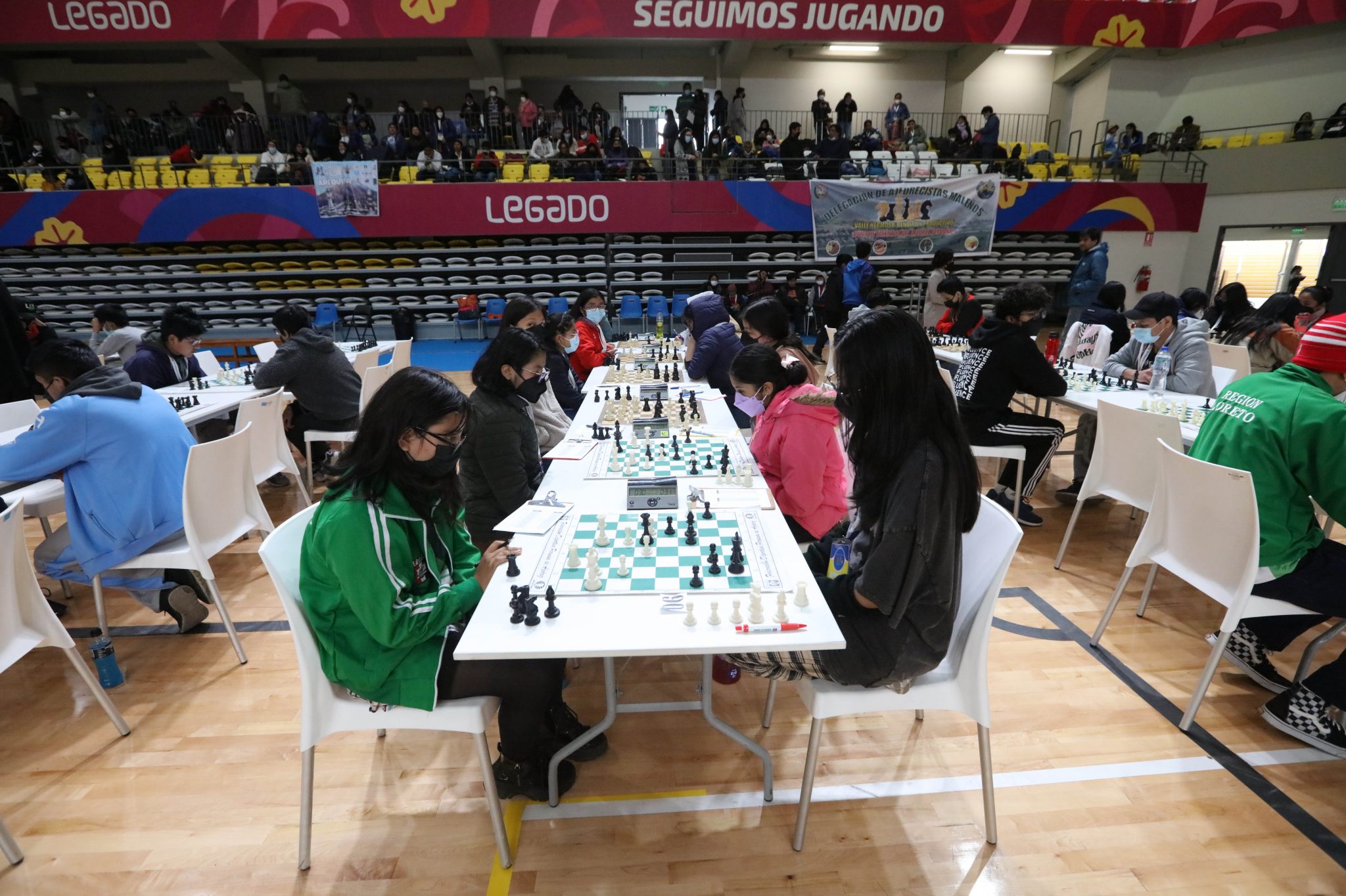 Más de 350 escolares clasifican al campeonato panamericano de ajedrez ...