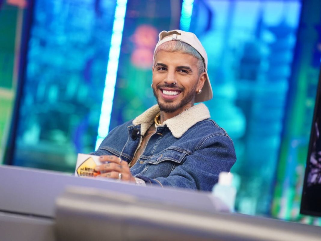 Rauw Alejandro estrena nueva canción "Touching The Sky" - El Men