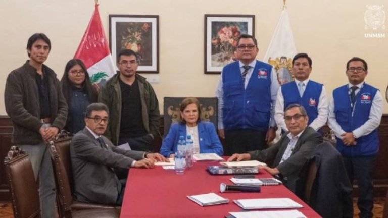 Estudiantes de UNMSM levantan toma de campus - El Men